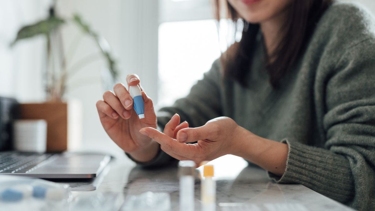 Life with Diabetes: Navigating the Effects and Challenges - Gossiboo Crew